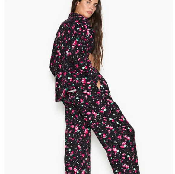 Victoria's Secret | Intimates & Sleepwear | Vs Starry Floral Flannel ...